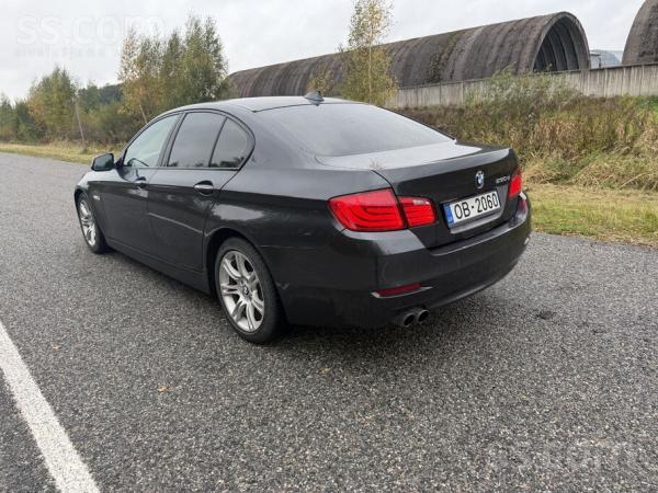 Pelēks BMW 530 2012 Rīga, ar dzinēja tilpumu 3.00 L un nobraukumu 0 tūkst. km par 5150 €, foto 10 vietnē AUTOMOTO.COM.LV