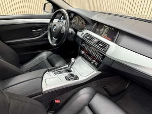 Grey BMW 530 2013 in Marijampole, with an engine capacity of 2.99 L and mileage of 299 thousand km for 12300 €, photo 33 on AUTOMOTO.COM.LV