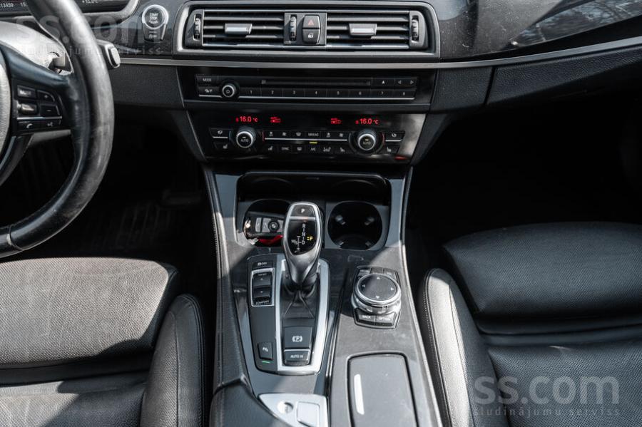 Pelēks BMW 530 2013 Rīga, ar dzinēja tilpumu 3.00 L un nobraukumu 313 tūkst. km par 12000 €, foto 9 vietnē AUTOMOTO.COM.LV