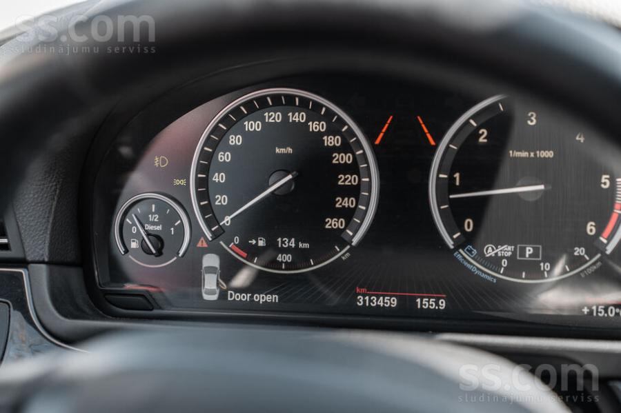 Pelēks BMW 530 2013 Rīga, ar dzinēja tilpumu 3.00 L un nobraukumu 313 tūkst. km par 12000 €, foto 13 vietnē AUTOMOTO.COM.LV