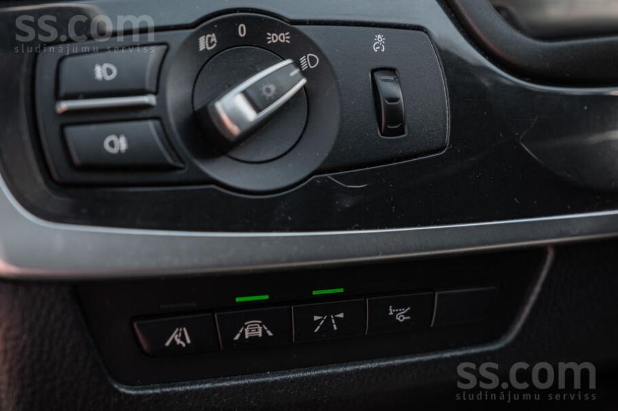 Pelēks BMW 530 2013 Rīga, ar dzinēja tilpumu 3.00 L un nobraukumu 313 tūkst. km par 12000 €, foto 16 vietnē AUTOMOTO.COM.LV