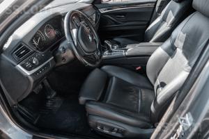 Pelēks BMW 530 2013 Rīga, ar dzinēja tilpumu 3.00 L un nobraukumu 313 tūkst. km par 12000 €, foto 23 vietnē AUTOMOTO.COM.LV