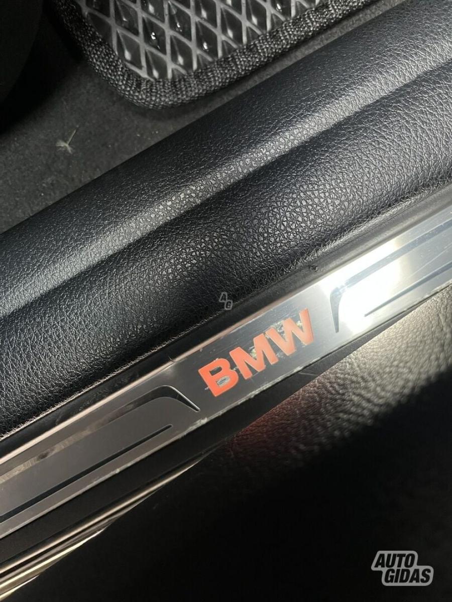 Grey BMW 530 2013 in Kaunas, with an engine capacity of 3.00 L and mileage of 290 thousand km for 9999 €, photo 16 on AUTOMOTO.COM.LV