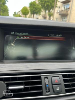 Grey BMW 530 2013 in Kaunas, with an engine capacity of 3.00 L and mileage of 290 thousand km for 9999 €, photo 18 on AUTOMOTO.COM.LV