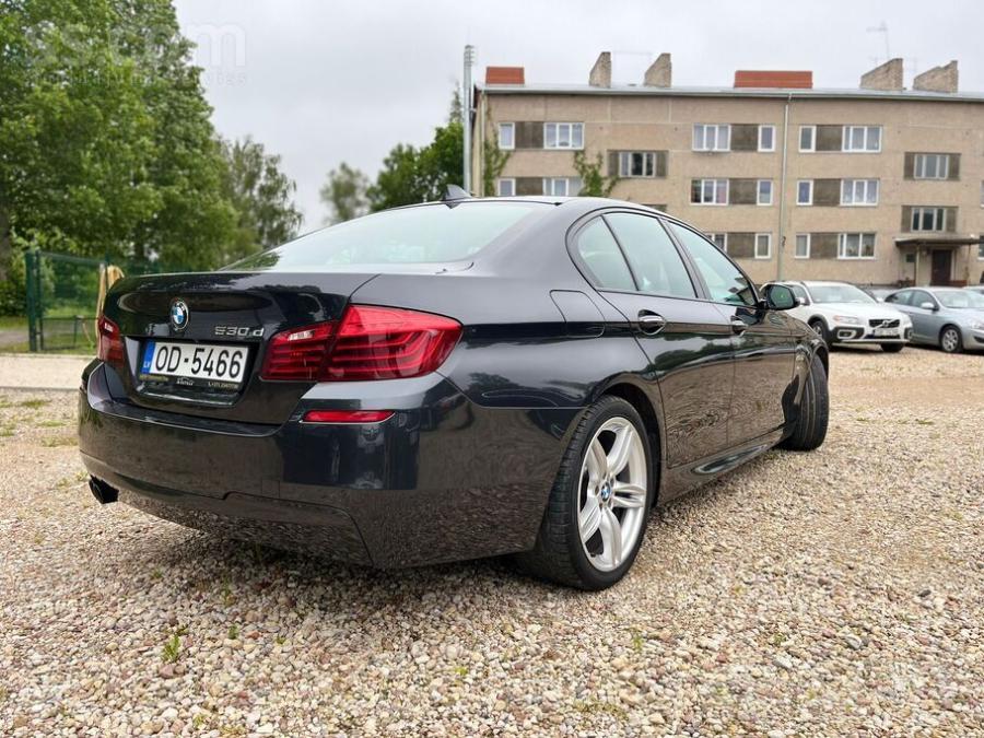 Pelēks BMW 530 2014 Kuldīga, ar dzinēja tilpumu 3.00 L un nobraukumu 229 tūkst. km par 15690 €, foto 4 vietnē AUTOMOTO.COM.LV