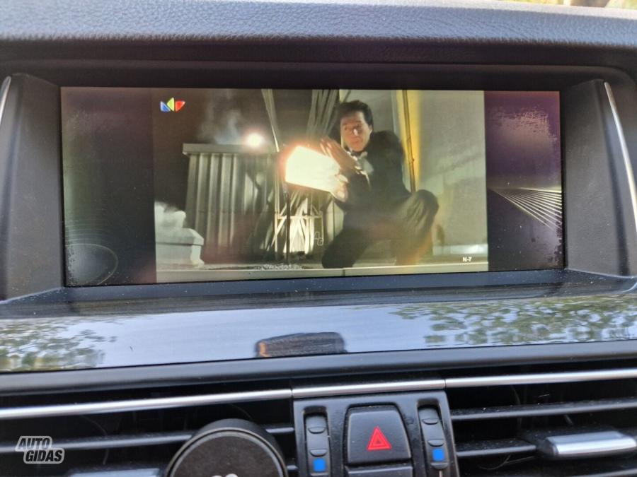 Pelēks BMW 530 2014 Marijampole, ar dzinēja tilpumu 3.00 L un nobraukumu 268 tūkst. km par 15900 €, foto 17 vietnē AUTOMOTO.COM.LV
