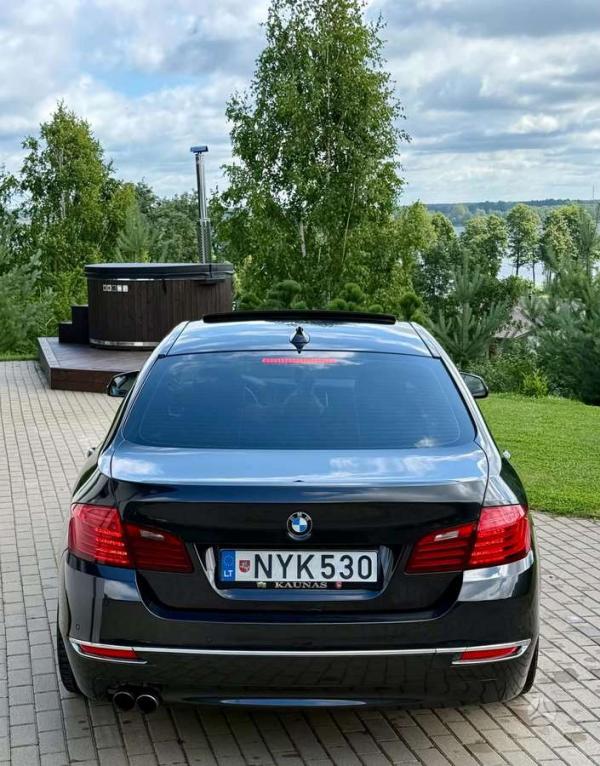Pelēks BMW 530 2014 Viļņa, ar dzinēja tilpumu 2.99 L un nobraukumu 290 tūkst. km par 9850 €, foto 3 vietnē AUTOMOTO.COM.LV