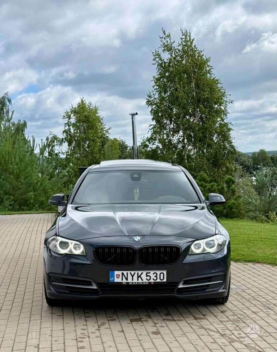 Grey BMW 530 2014 in Vilnius, with an engine capacity of 2.99 L and mileage of 290 thousand km for 9850 €, photo 8 on AUTOMOTO.COM.LV