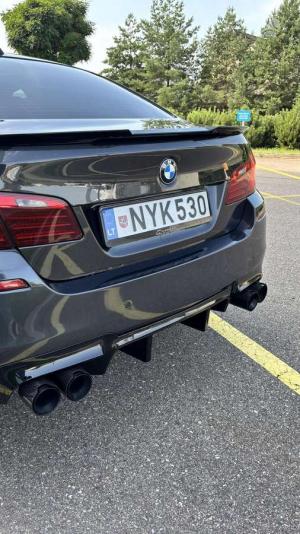 Pelēks BMW 530 2014 Viļņa, ar dzinēja tilpumu 2.99 L un nobraukumu 290 tūkst. km par 14000 €, foto 13 vietnē AUTOMOTO.COM.LV