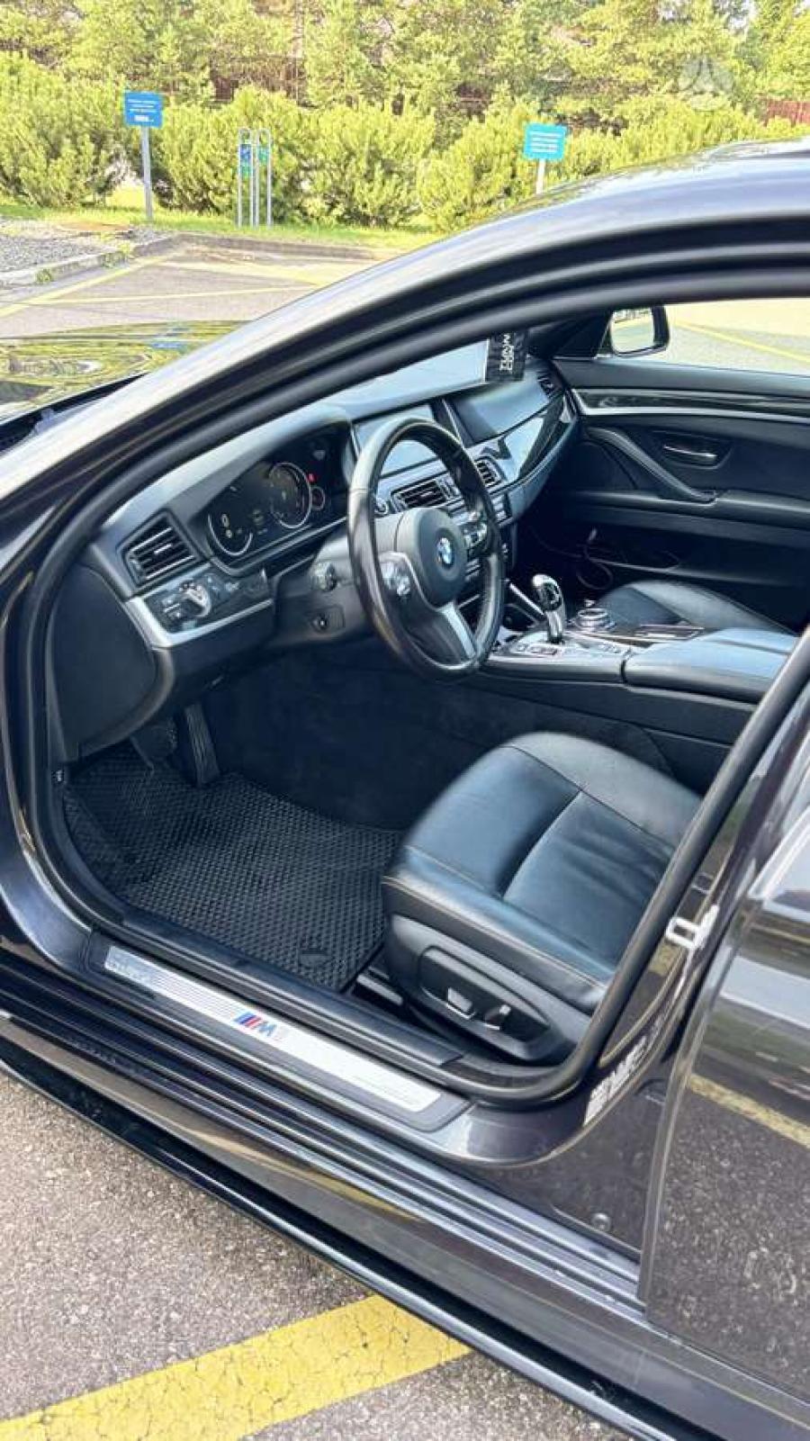 Pelēks BMW 530 2014 Viļņa, ar dzinēja tilpumu 2.99 L un nobraukumu 290 tūkst. km par 14000 €, foto 15 vietnē AUTOMOTO.COM.LV