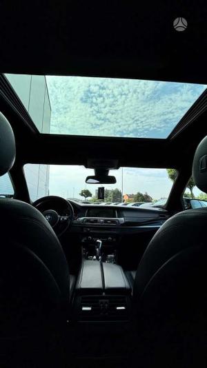 Pelēks BMW 530 2014 Viļņa, ar dzinēja tilpumu 2.99 L un nobraukumu 290 tūkst. km par 14000 €, foto 17 vietnē AUTOMOTO.COM.LV