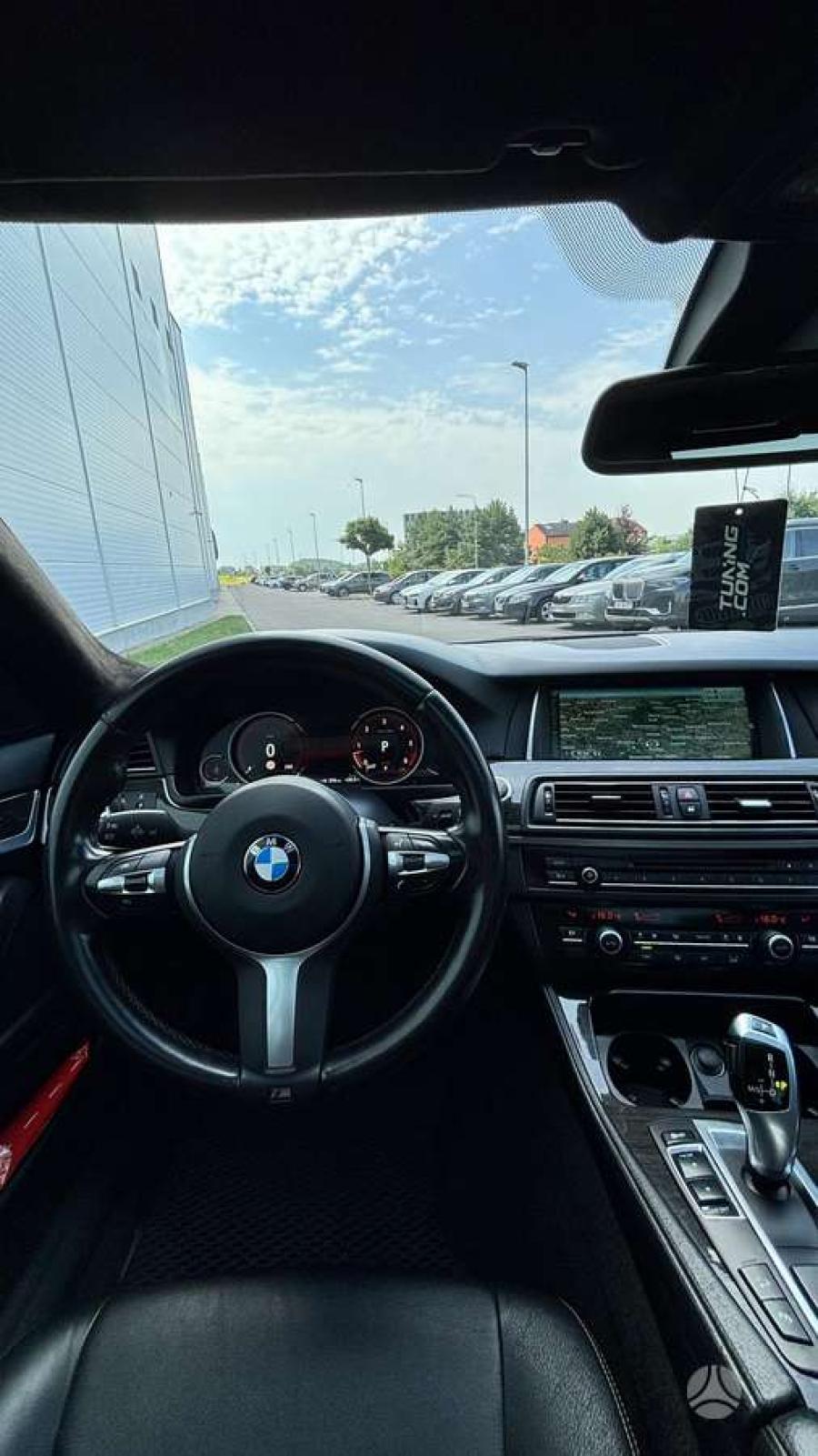 Pelēks BMW 530 2014 Viļņa, ar dzinēja tilpumu 2.99 L un nobraukumu 290 tūkst. km par 14000 €, foto 19 vietnē AUTOMOTO.COM.LV