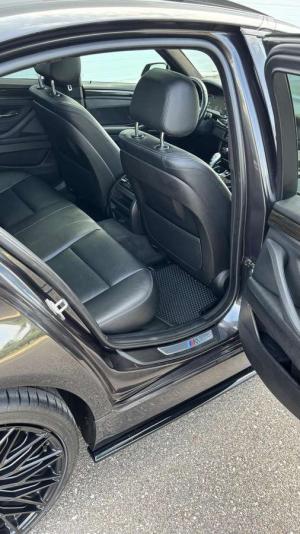 Pelēks BMW 530 2014 Viļņa, ar dzinēja tilpumu 2.99 L un nobraukumu 290 tūkst. km par 14000 €, foto 20 vietnē AUTOMOTO.COM.LV