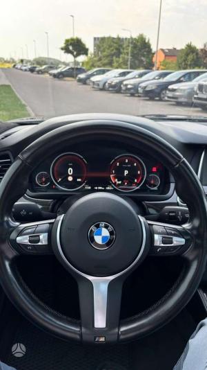Pelēks BMW 530 2014 Viļņa, ar dzinēja tilpumu 2.99 L un nobraukumu 290 tūkst. km par 14000 €, foto 26 vietnē AUTOMOTO.COM.LV