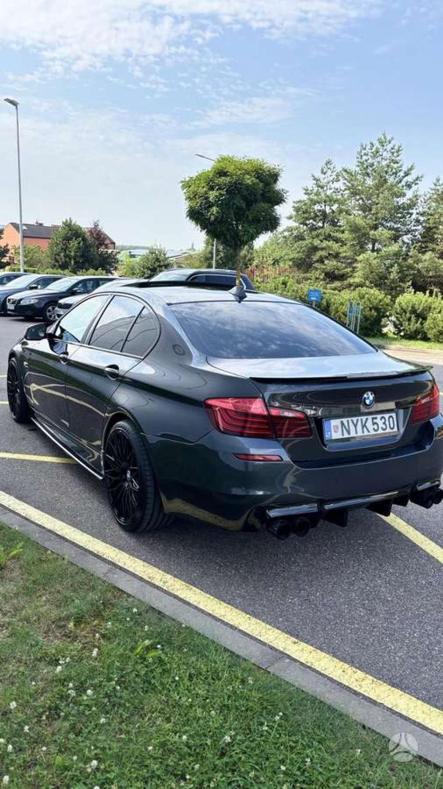 Pelēks BMW 530 2014 Viļņa, ar dzinēja tilpumu 2.99 L un nobraukumu 290 tūkst. km par 14000 €, foto 27 vietnē AUTOMOTO.COM.LV