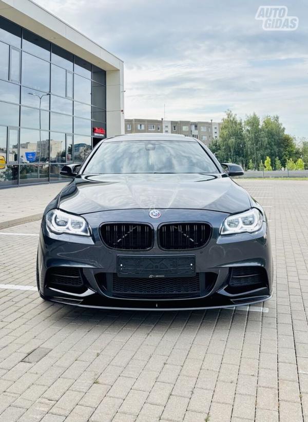 Grey BMW 530 2014 in Vilnius, with an engine capacity of 3.00 L and mileage of 290 thousand km for 13800 €, photo 2 on AUTOMOTO.COM.LV