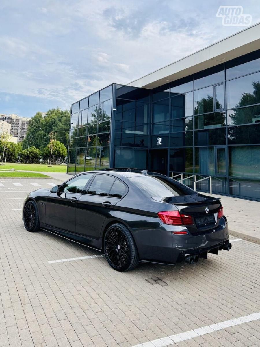 Grey BMW 530 2014 in Vilnius, with an engine capacity of 3.00 L and mileage of 290 thousand km for 13800 €, photo 8 on AUTOMOTO.COM.LV