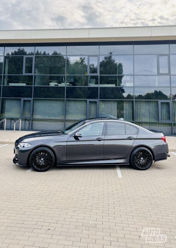 Grey BMW 530 2014 in Vilnius, with an engine capacity of 3.00 L and mileage of 290 thousand km for 13800 €, photo 8 on AUTOMOTO.COM.LV