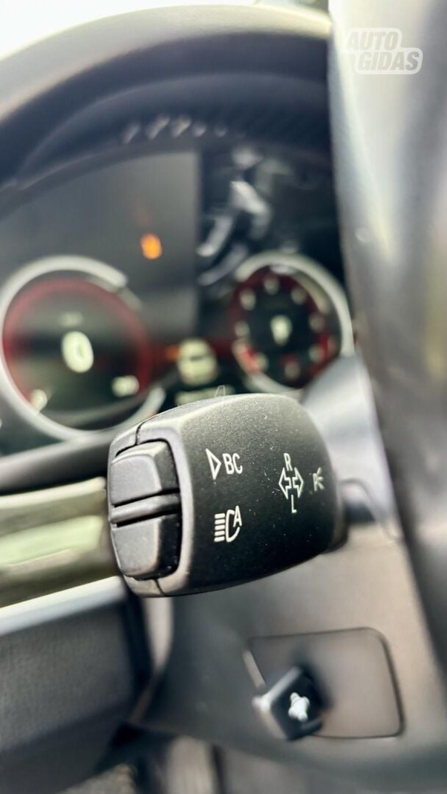 Grey BMW 530 2014 in Vilnius, with an engine capacity of 3.00 L and mileage of 290 thousand km for 13800 €, photo 19 on AUTOMOTO.COM.LV