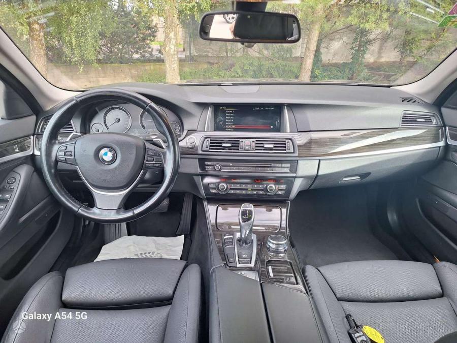 Grey BMW 530 2014 in Kaunas, with an engine capacity of 2.99 L and mileage of 209 thousand km for 10850 €, photo 11 on AUTOMOTO.COM.LV