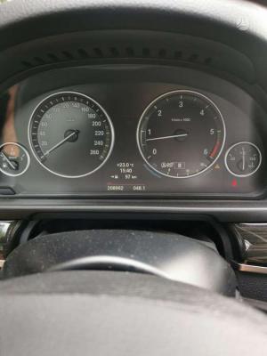 Grey BMW 530 2014 in Kaunas, with an engine capacity of 2.99 L and mileage of 209 thousand km for 10850 €, photo 16 on AUTOMOTO.COM.LV