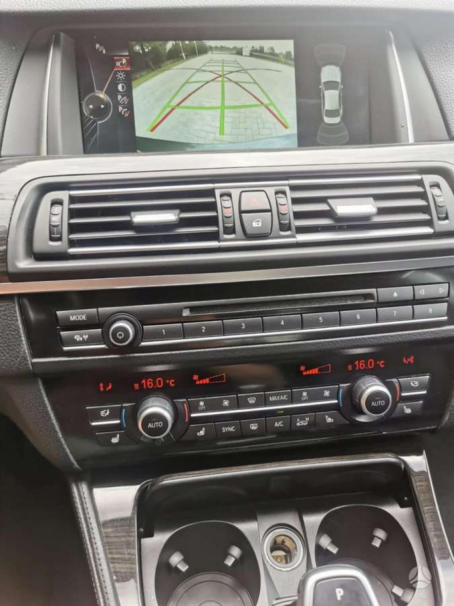 Grey BMW 530 2014 in Kaunas, with an engine capacity of 2.99 L and mileage of 209 thousand km for 10850 €, photo 17 on AUTOMOTO.COM.LV