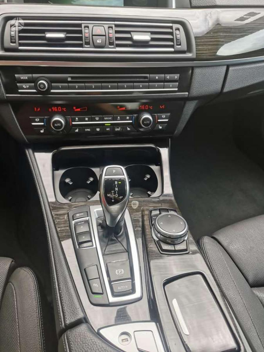 Grey BMW 530 2014 in Kaunas, with an engine capacity of 2.99 L and mileage of 209 thousand km for 10850 €, photo 19 on AUTOMOTO.COM.LV