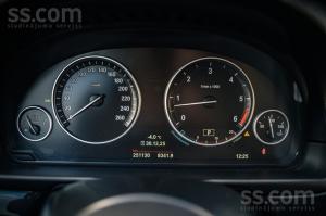 Grey BMW 530 2015 in Riga, with an engine capacity of 3.00 L and mileage of 0 thousand km for 9990 €, photo 16 on AUTOMOTO.COM.LV