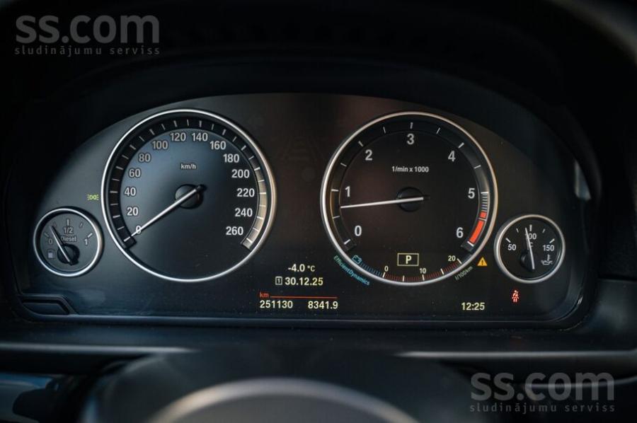Grey BMW 530 2015 in Riga, with an engine capacity of 3.00 L and mileage of 0 thousand km for 9990 €, photo 16 on AUTOMOTO.COM.LV