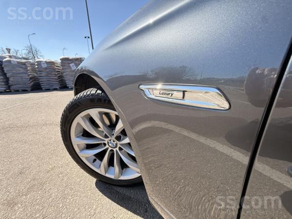 Pelēks BMW 530 2015 Rīga, ar dzinēja tilpumu 3.00 L un nobraukumu 255 tūkst. km par 16450 €, foto 7 vietnē AUTOMOTO.COM.LV