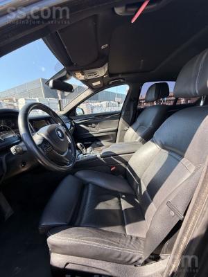 Pelēks BMW 530 2015 Rīga, ar dzinēja tilpumu 3.00 L un nobraukumu 255 tūkst. km par 16450 €, foto 11 vietnē AUTOMOTO.COM.LV