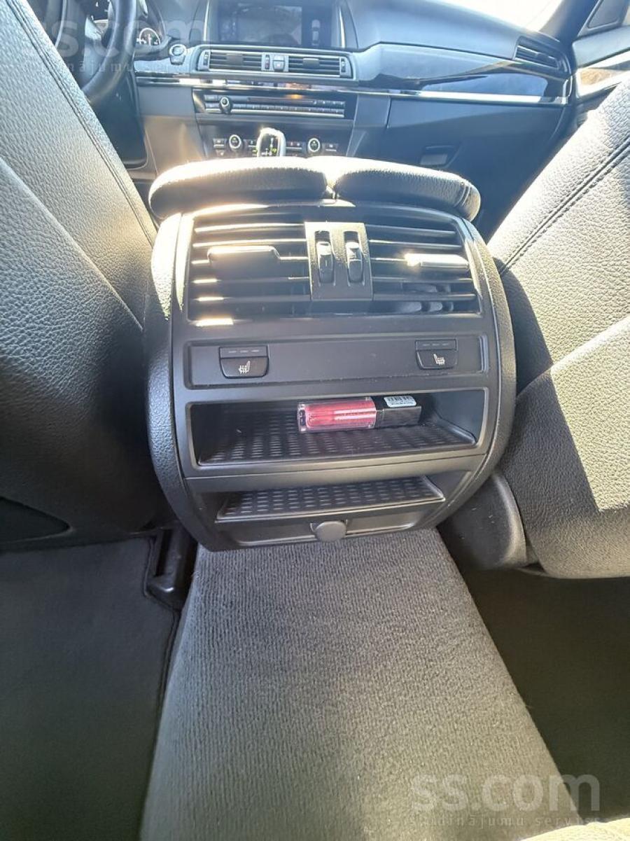 Pelēks BMW 530 2015 Rīga, ar dzinēja tilpumu 3.00 L un nobraukumu 255 tūkst. km par 16450 €, foto 14 vietnē AUTOMOTO.COM.LV