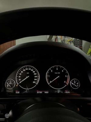 Серый БМВ 530 2015 в Тельшяй, объемом двигателя 2.99 л и пробегом 330 тыс. км за 11999 €, фото 14 на AUTOMOTO.COM.LV