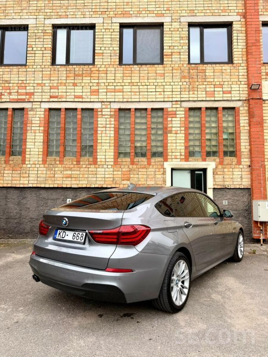 Grey BMW 530 2015 in Riga, with an engine capacity of 3.00 L and mileage of 331 thousand km for 16650 €, photo 5 on AUTOMOTO.COM.LV