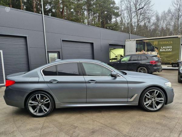Grey BMW 530 2017 in Utena, with an engine capacity of 2.99 L and mileage of 316 thousand km for 16990 €, photo 6 on AUTOMOTO.COM.LV
