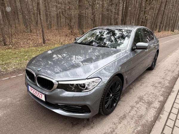 Grey BMW 530 2017 in Ukmerge, with an engine capacity of 2.00 L and mileage of 23 thousand km for 19000 €, photo 1 on AUTOMOTO.COM.LV
