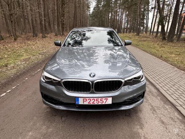 Grey BMW 530 2017 in Ukmerge, with an engine capacity of 2.00 L and mileage of 23 thousand km for 19000 €, photo 2 on AUTOMOTO.COM.LV
