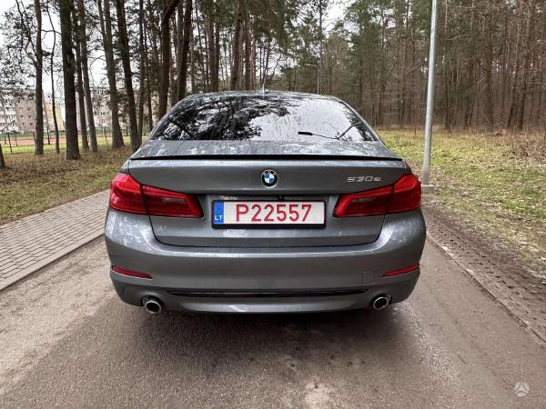 Grey BMW 530 2017 in Ukmerge, with an engine capacity of 2.00 L and mileage of 23 thousand km for 19000 €, photo 5 on AUTOMOTO.COM.LV