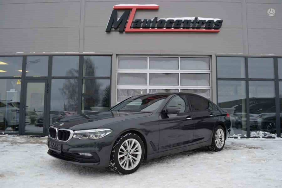 Grey BMW 530 2017 in Vilnius, with an engine capacity of 2.99 L and mileage of 230 thousand km for 22000 €, photo 1 on AUTOMOTO.COM.LV