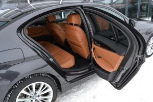 Grey BMW 530 2017 in Vilnius, with an engine capacity of 2.99 L and mileage of 230 thousand km for 22000 €, photo 25 on AUTOMOTO.COM.LV