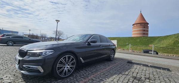 Grey BMW 530 2017 in Klaipeda, with an engine capacity of 3.00 L and mileage of 225 thousand km for 17750 €, photo 3 on AUTOMOTO.COM.LV