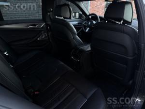 Grey BMW 530 2017 in Riga, with an engine capacity of 3.00 L and mileage of 0 thousand km for 25000 €, photo 9 on AUTOMOTO.COM.LV