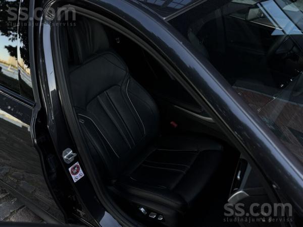 Grey BMW 530 2017 in Riga, with an engine capacity of 3.00 L and mileage of 0 thousand km for 25000 €, photo 10 on AUTOMOTO.COM.LV