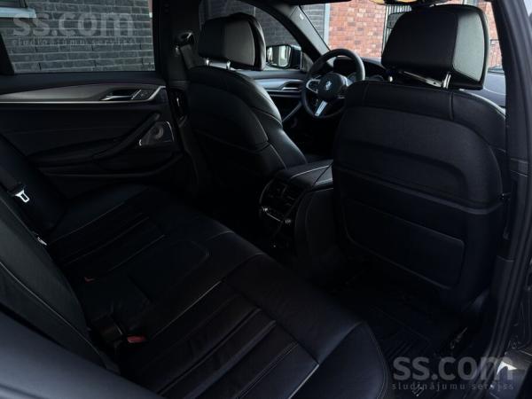 Grey BMW 530 2017 in Riga, with an engine capacity of 3.00 L and mileage of 0 thousand km for 23500 €, photo 8 on AUTOMOTO.COM.LV