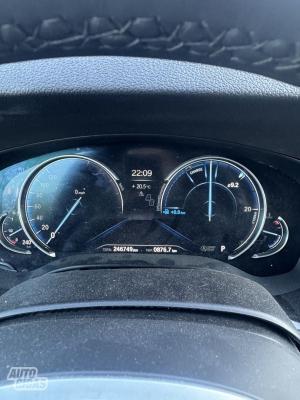 Pelēks BMW 530 2017 Plungė, ar dzinēja tilpumu 2.00 L un nobraukumu 246 tūkst. km par 20500 €, foto 16 vietnē AUTOMOTO.COM.LV