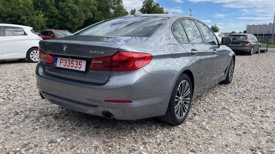 Pelēks BMW 530 2017 Kauņa, ar dzinēja tilpumu 2.00 L un nobraukumu 109 tūkst. km par 20700 €, foto 4 vietnē AUTOMOTO.COM.LV