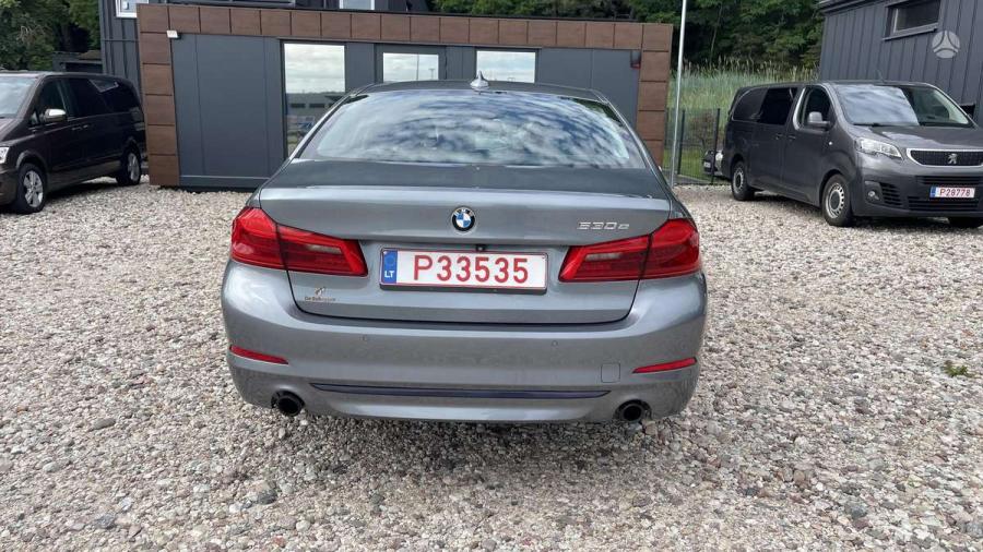 Pelēks BMW 530 2017 Kauņa, ar dzinēja tilpumu 2.00 L un nobraukumu 109 tūkst. km par 20700 €, foto 18 vietnē AUTOMOTO.COM.LV