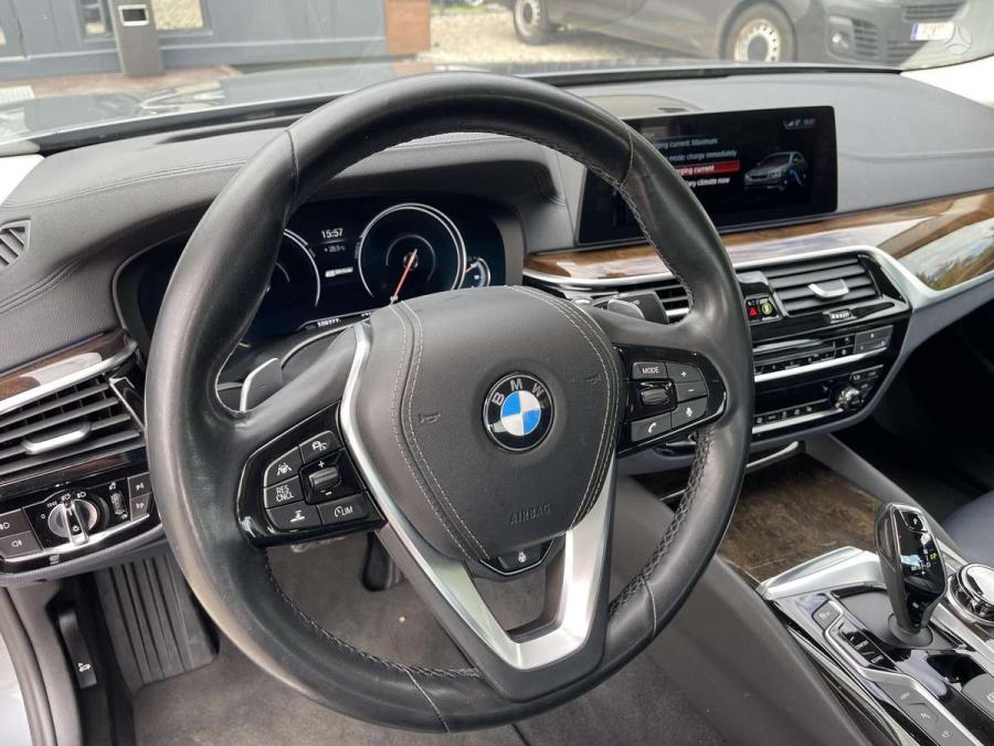 Pelēks BMW 530 2017 Kauņa, ar dzinēja tilpumu 2.00 L un nobraukumu 109 tūkst. km par 20700 €, foto 26 vietnē AUTOMOTO.COM.LV