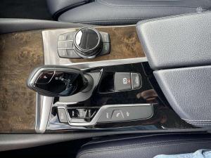 Pelēks BMW 530 2017 Kauņa, ar dzinēja tilpumu 2.00 L un nobraukumu 109 tūkst. km par 20700 €, foto 31 vietnē AUTOMOTO.COM.LV
