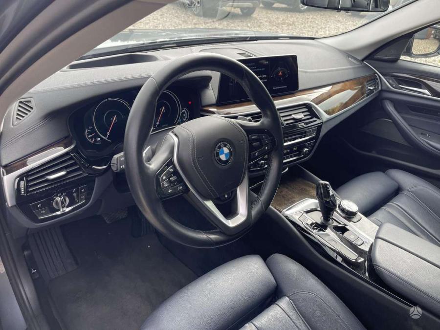 Pelēks BMW 530 2017 Kauņa, ar dzinēja tilpumu 2.00 L un nobraukumu 109 tūkst. km par 20700 €, foto 36 vietnē AUTOMOTO.COM.LV